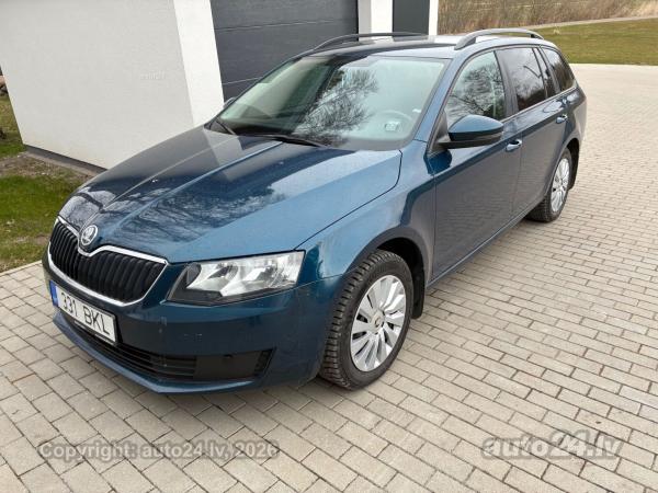 Zils Skoda Octavia 2013 Pērnava, ar dzinēja tilpumu 2.00 L un nobraukumu 187 tūkst. km par 5400 €, foto 1 vietnē AUTOMOTO.COM.LV