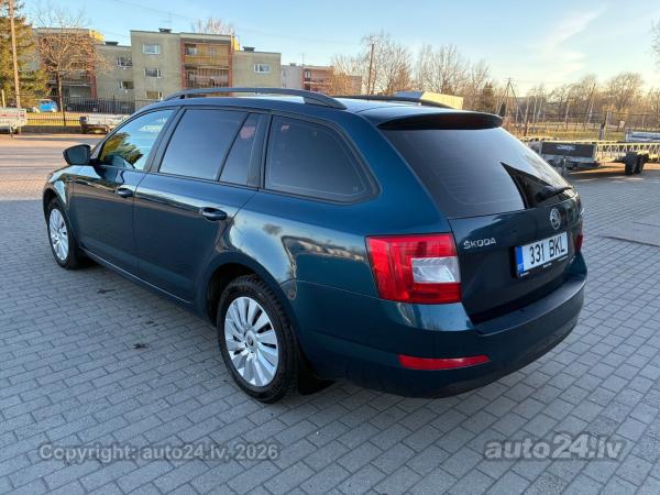 Zils Skoda Octavia 2013 Pērnava, ar dzinēja tilpumu 2.00 L un nobraukumu 188 tūkst. km par 5650 €, foto 6 vietnē AUTOMOTO.COM.LV