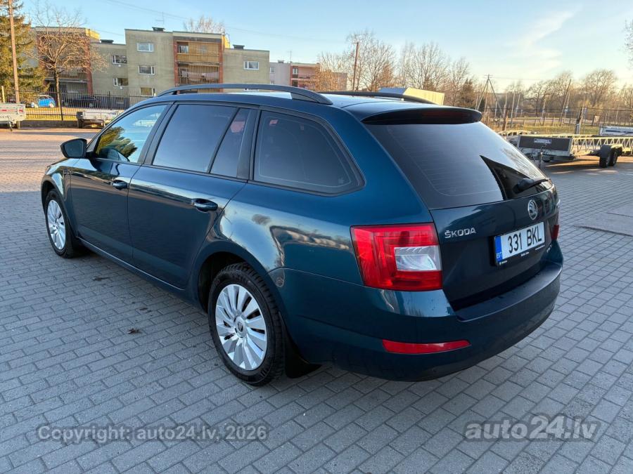 Blue Skoda Octavia 2013 in Parnu, with an engine capacity of 2.00 L and mileage of 188 thousand km for 5650 €, photo 7 on AUTOMOTO.COM.LV