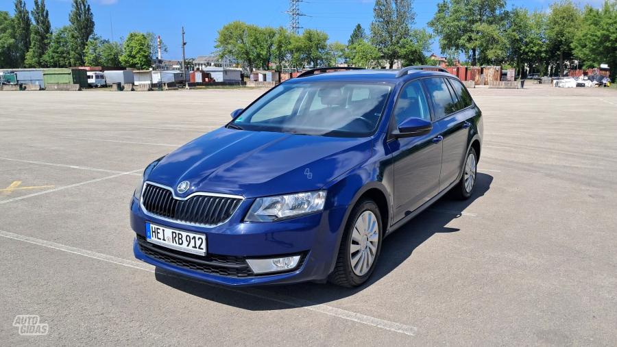 Blue Skoda Octavia 2013 in Klaipeda, with an engine capacity of 2.00 L and mileage of 300 thousand km for 5930 €, photo 1 on AUTOMOTO.COM.LV