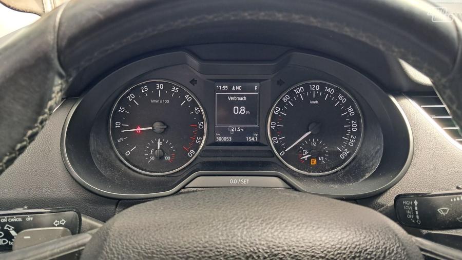 Blue Skoda Octavia 2013 in Klaipeda, with an engine capacity of 2.00 L and mileage of 300 thousand km for 5930 €, photo 24 on AUTOMOTO.COM.LV