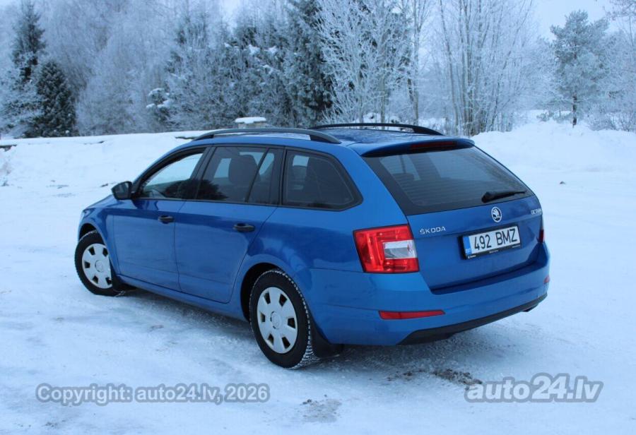 Blue Skoda Octavia 2014 in Rapla, with an engine capacity of 1.60 L and mileage of 329 thousand km for 4690 €, photo 3 on AUTOMOTO.COM.LV