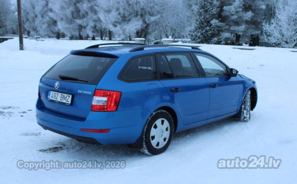 Blue Skoda Octavia 2014 in Rapla, with an engine capacity of 1.60 L and mileage of 329 thousand km for 4690 €, photo 5 on AUTOMOTO.COM.LV
