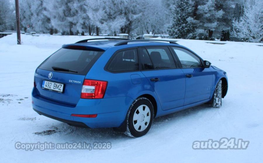 Blue Skoda Octavia 2014 in Rapla, with an engine capacity of 1.60 L and mileage of 329 thousand km for 4690 €, photo 5 on AUTOMOTO.COM.LV