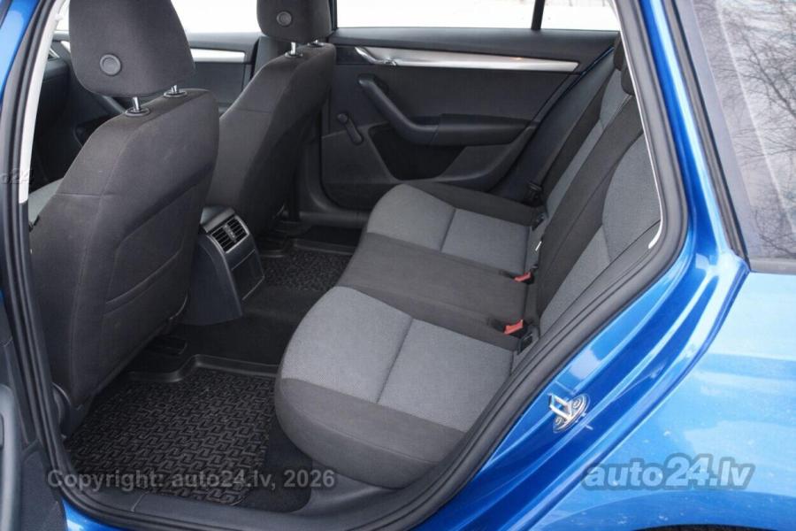 Blue Skoda Octavia 2014 in Rapla, with an engine capacity of 1.60 L and mileage of 329 thousand km for 4690 €, photo 11 on AUTOMOTO.COM.LV
