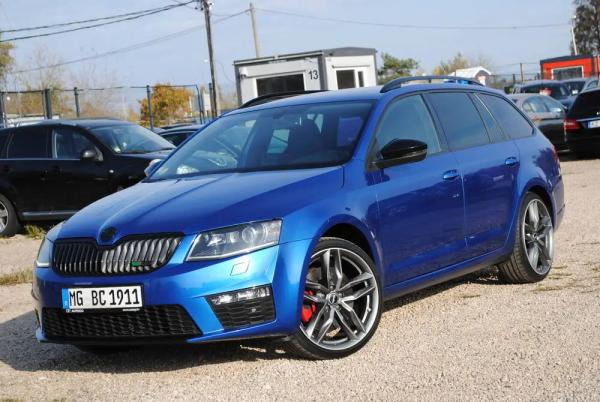 Blue Skoda Octavia 2014 in Riga, with an engine capacity of 2.00 L and mileage of 201 thousand km for 10990 €, photo 1 on AUTOMOTO.COM.LV