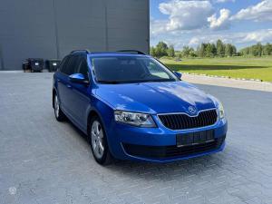 Blue Skoda Octavia 2014 in Siauliai, with an engine capacity of 1.97 L and mileage of 294 thousand km for 5600 €, photo 3 on AUTOMOTO.COM.LV