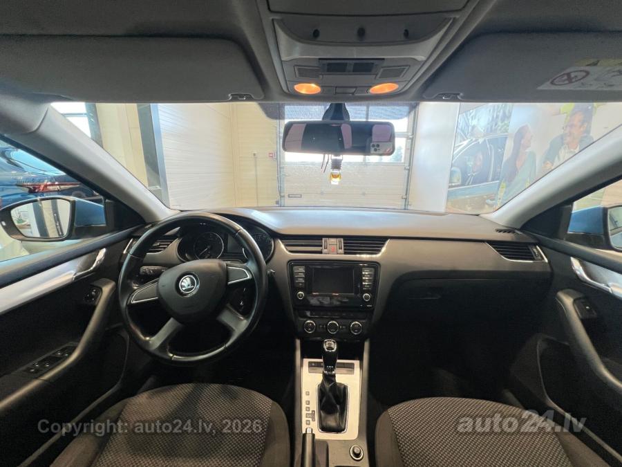 Blue Skoda Octavia 2014 in Rakvere, with an engine capacity of 1.20 L and mileage of 244 thousand km for 5500 €, photo 7 on AUTOMOTO.COM.LV
