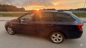 Zils Skoda Octavia 2014 Viļņa, ar dzinēja tilpumu 1.60 L un nobraukumu 398 tūkst. km par 3950 €, foto 5 vietnē AUTOMOTO.COM.LV