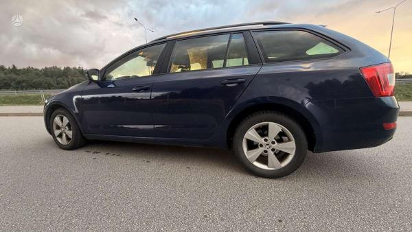 Zils Skoda Octavia 2014 Viļņa, ar dzinēja tilpumu 1.60 L un nobraukumu 398 tūkst. km par 3950 €, foto 7 vietnē AUTOMOTO.COM.LV
