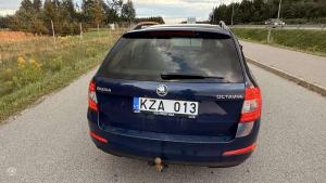 Zils Skoda Octavia 2014 Viļņa, ar dzinēja tilpumu 1.60 L un nobraukumu 398 tūkst. km par 3950 €, foto 9 vietnē AUTOMOTO.COM.LV