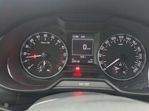 Синий Шкода Октавия 2014 в Утена, объемом двигателя 1.60 л и пробегом 275 тыс. км за 5500 €, фото 9 на AUTOMOTO.COM.LV