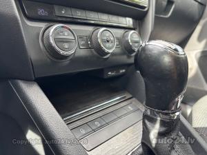 Синий Шкода Октавия 2014 в Пярну, объемом двигателя 2.00 л и пробегом 377 тыс. км за 5400 €, фото 10 на AUTOMOTO.COM.LV