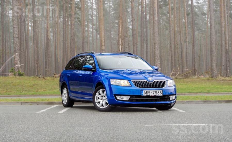Blue Skoda Octavia 2015 in Riga, with an engine capacity of 2.00 L and mileage of 237 thousand km for 6990 €, photo 2 on AUTOMOTO.COM.LV
