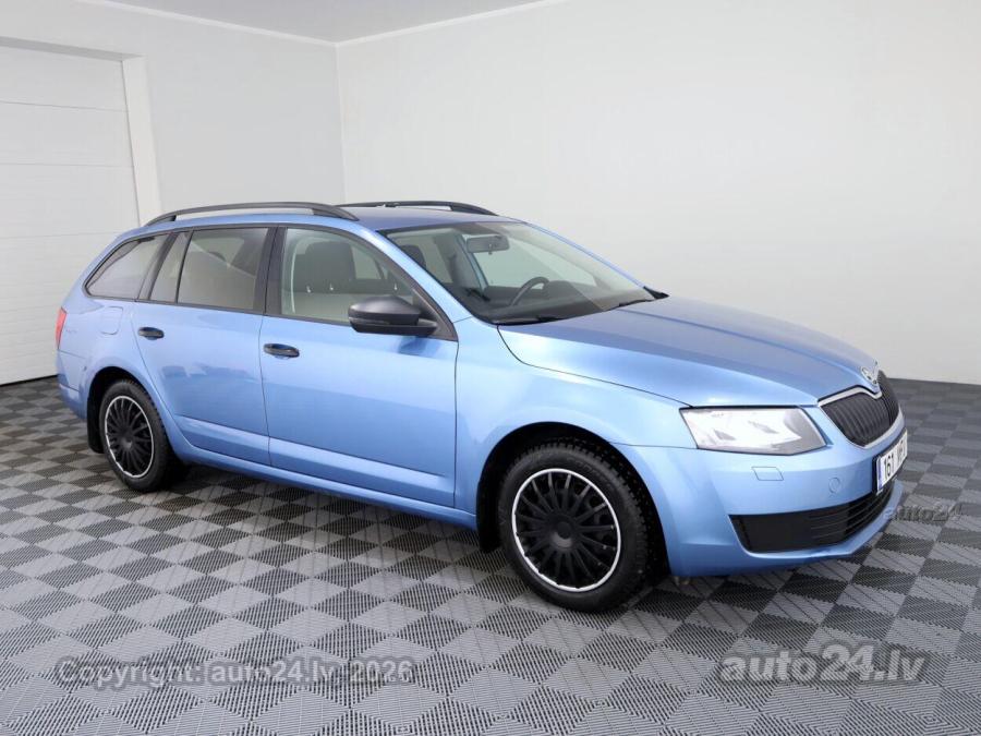 Blue Skoda Octavia 2015 in Tallinn, with an engine capacity of 1.20 L and mileage of 345 thousand km for 3999 €, photo 1 on AUTOMOTO.COM.LV