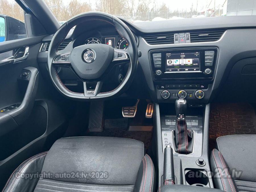 Blue Skoda Octavia 2015 in Kuressaare, with an engine capacity of 2.00 L and mileage of 204 thousand km for 11350 €, photo 13 on AUTOMOTO.COM.LV