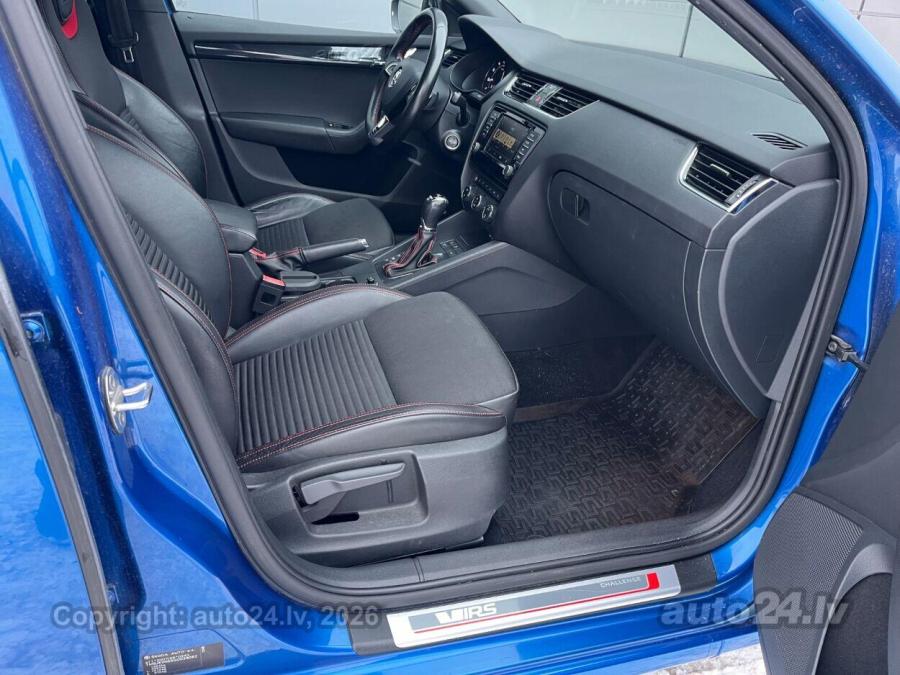 Blue Skoda Octavia 2015 in Kuressaare, with an engine capacity of 2.00 L and mileage of 204 thousand km for 11350 €, photo 14 on AUTOMOTO.COM.LV
