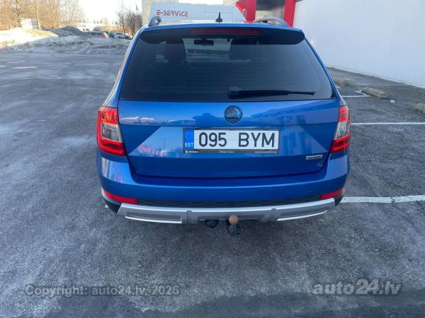 Zils Skoda Octavia 2015 Tallina, ar dzinēja tilpumu 1.80 L un nobraukumu 182 tūkst. km par 12400 €, foto 4 vietnē AUTOMOTO.COM.LV