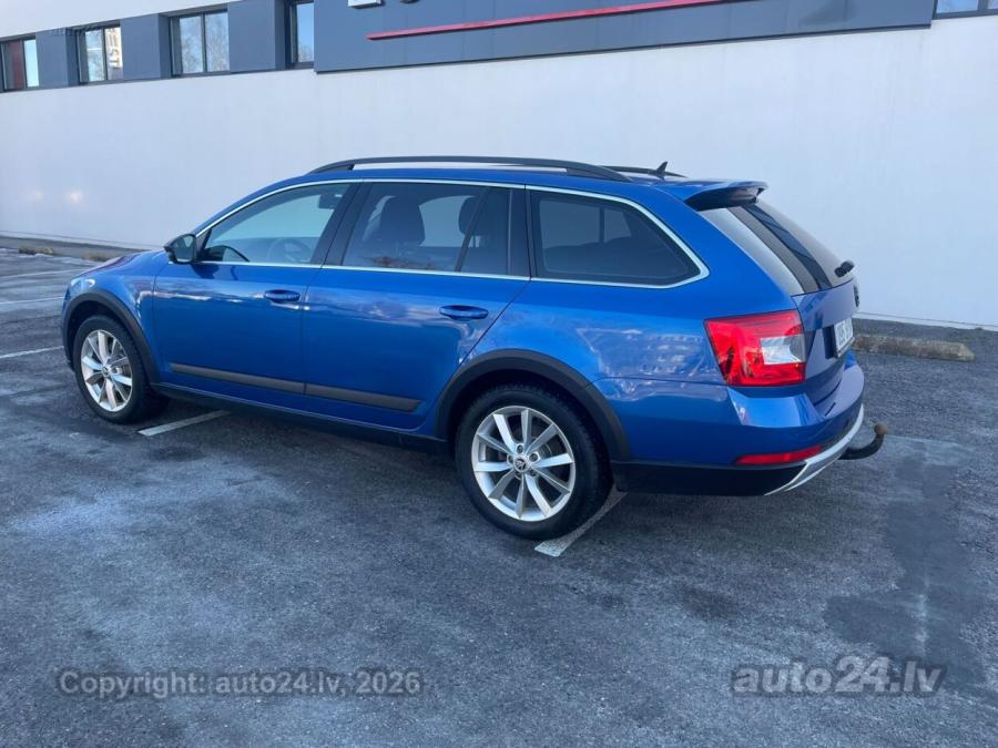 Blue Skoda Octavia 2015 in Tallinn, with an engine capacity of 1.80 L and mileage of 182 thousand km for 12400 €, photo 7 on AUTOMOTO.COM.LV