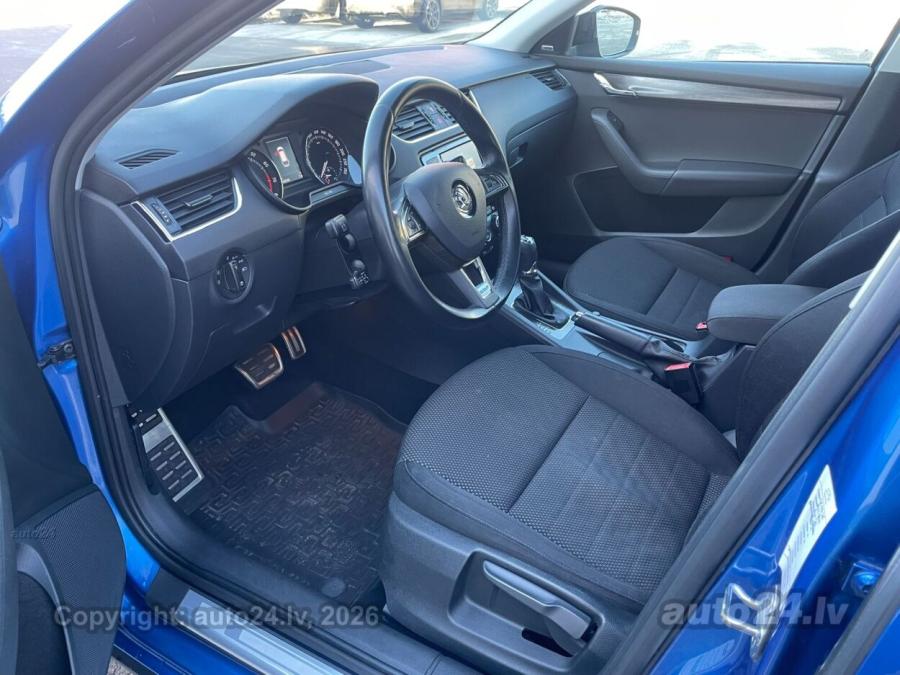 Blue Skoda Octavia 2015 in Tallinn, with an engine capacity of 1.80 L and mileage of 182 thousand km for 12400 €, photo 11 on AUTOMOTO.COM.LV