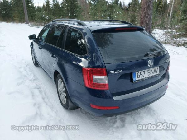 Blue Skoda Octavia 2015 in Tallinn, with an engine capacity of 1.40 L and mileage of 205 thousand km for 7999 €, photo 5 on AUTOMOTO.COM.LV