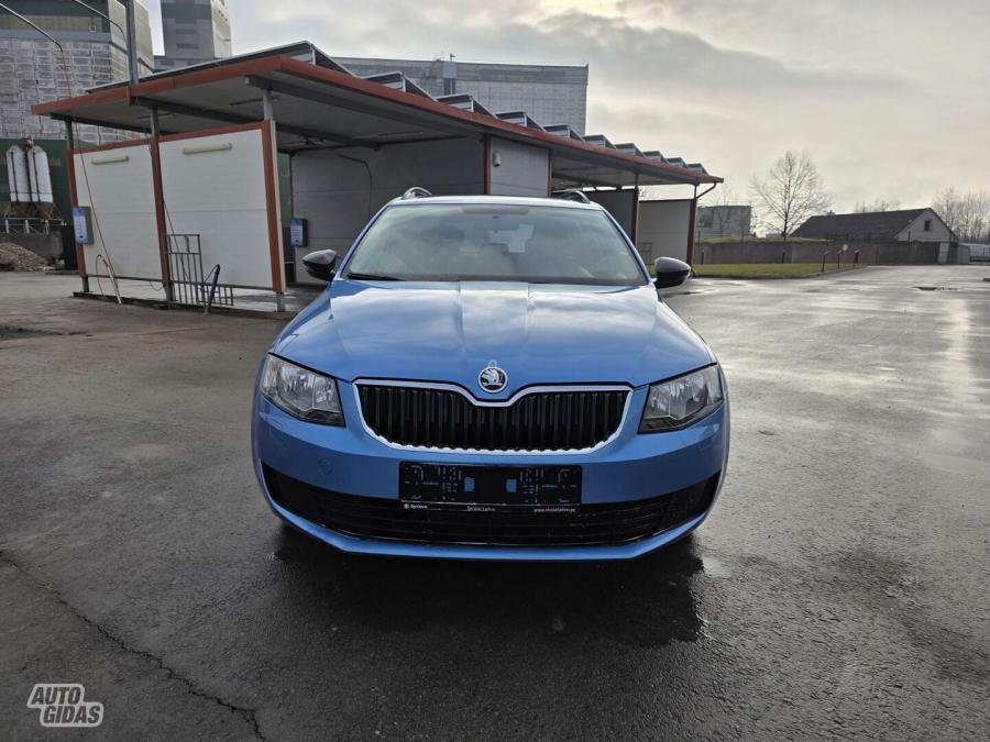 Zils Skoda Octavia 2015 Kretinga, ar dzinēja tilpumu 1.20 L un nobraukumu 283 tūkst. km par 4800 €, foto 1 vietnē AUTOMOTO.COM.LV
