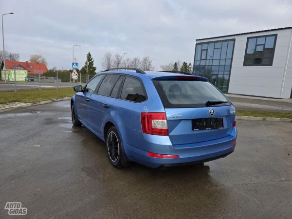 Blue Skoda Octavia 2015 in Kretinga, with an engine capacity of 1.20 L and mileage of 283 thousand km for 4800 €, photo 4 on AUTOMOTO.COM.LV