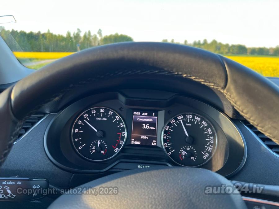 Blue Skoda Octavia 2015 in Tartu, with an engine capacity of 1.60 L and mileage of 216 thousand km for 5600 €, photo 10 on AUTOMOTO.COM.LV