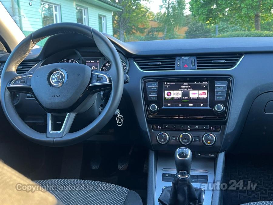 Blue Skoda Octavia 2015 in Tartu, with an engine capacity of 1.60 L and mileage of 216 thousand km for 5600 €, photo 12 on AUTOMOTO.COM.LV