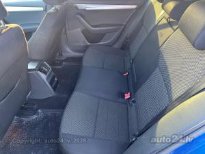 Blue Skoda Octavia 2015 in Tartu, with an engine capacity of 1.60 L and mileage of 216 thousand km for 5600 €, photo 17 on AUTOMOTO.COM.LV