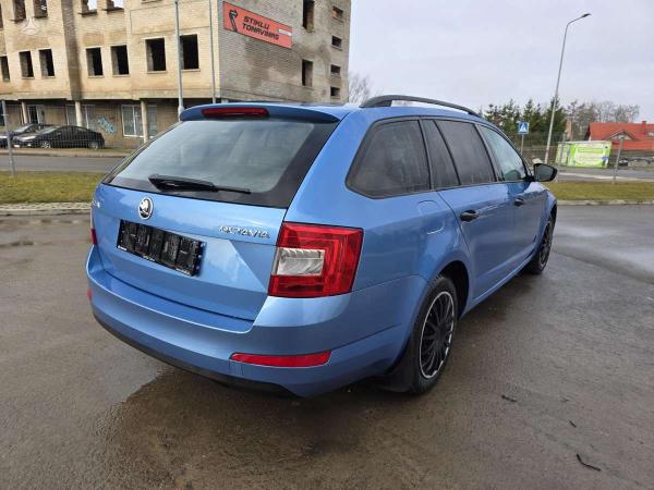 Zils Skoda Octavia 2015 Kretinga, ar dzinēja tilpumu 1.20 L un nobraukumu 297 tūkst. km par 4500 €, foto 3 vietnē AUTOMOTO.COM.LV