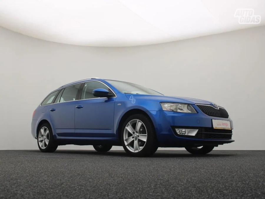 Blue Skoda Octavia 2015 in Vilnius, with an engine capacity of 1.60 L and mileage of 205 thousand km for 7499 €, photo 12 on AUTOMOTO.COM.LV