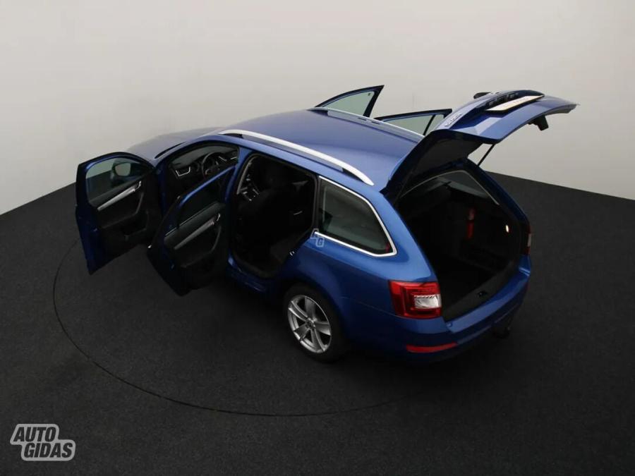 Blue Skoda Octavia 2015 in Vilnius, with an engine capacity of 1.60 L and mileage of 205 thousand km for 7499 €, photo 14 on AUTOMOTO.COM.LV
