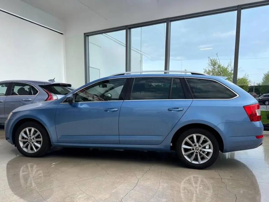 Zils Skoda Octavia 2015 Jūrmala, ar dzinēja tilpumu 1.60 L un nobraukumu 275 tūkst. km par 6950 €, foto 6 vietnē AUTOMOTO.COM.LV