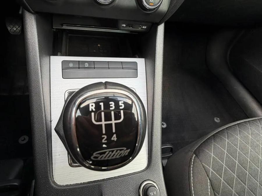 Zils Skoda Octavia 2015 Jūrmala, ar dzinēja tilpumu 1.60 L un nobraukumu 275 tūkst. km par 6950 €, foto 15 vietnē AUTOMOTO.COM.LV