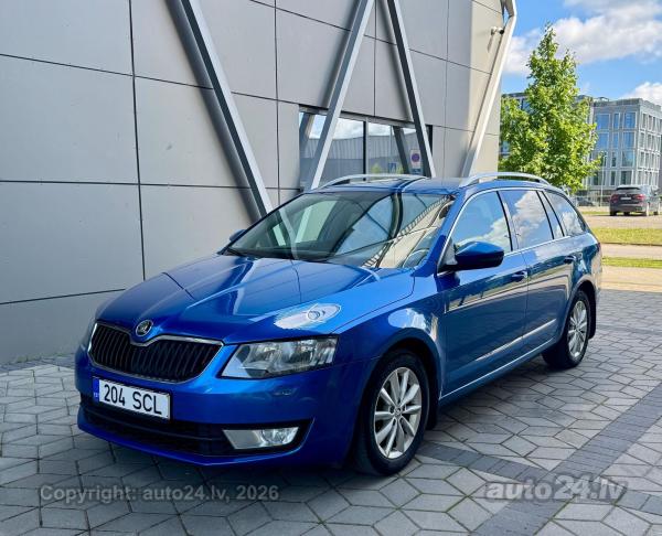 Blue Skoda Octavia 2015 in Tallinn, with an engine capacity of 2.00 L and mileage of 351 thousand km for 5999 €, photo 2 on AUTOMOTO.COM.LV