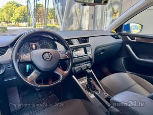 Blue Skoda Octavia 2015 in Tallinn, with an engine capacity of 2.00 L and mileage of 351 thousand km for 5999 €, photo 10 on AUTOMOTO.COM.LV