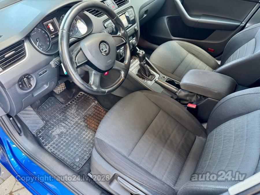 Blue Skoda Octavia 2015 in Tallinn, with an engine capacity of 2.00 L and mileage of 351 thousand km for 5999 €, photo 14 on AUTOMOTO.COM.LV