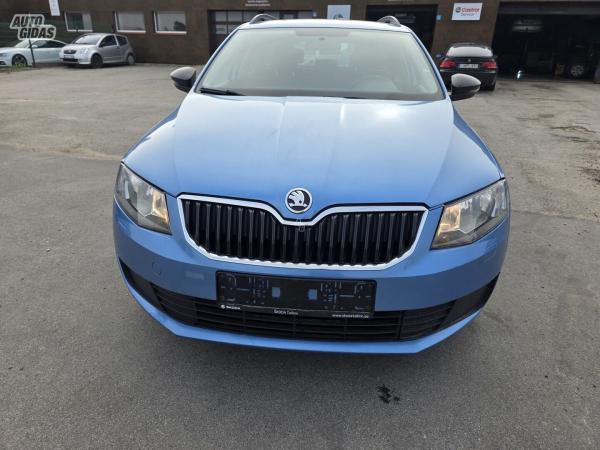 Blue Skoda Octavia 2015 in Kretinga, with an engine capacity of 1.20 L and mileage of 345 thousand km for 4500 €, photo 2 on AUTOMOTO.COM.LV
