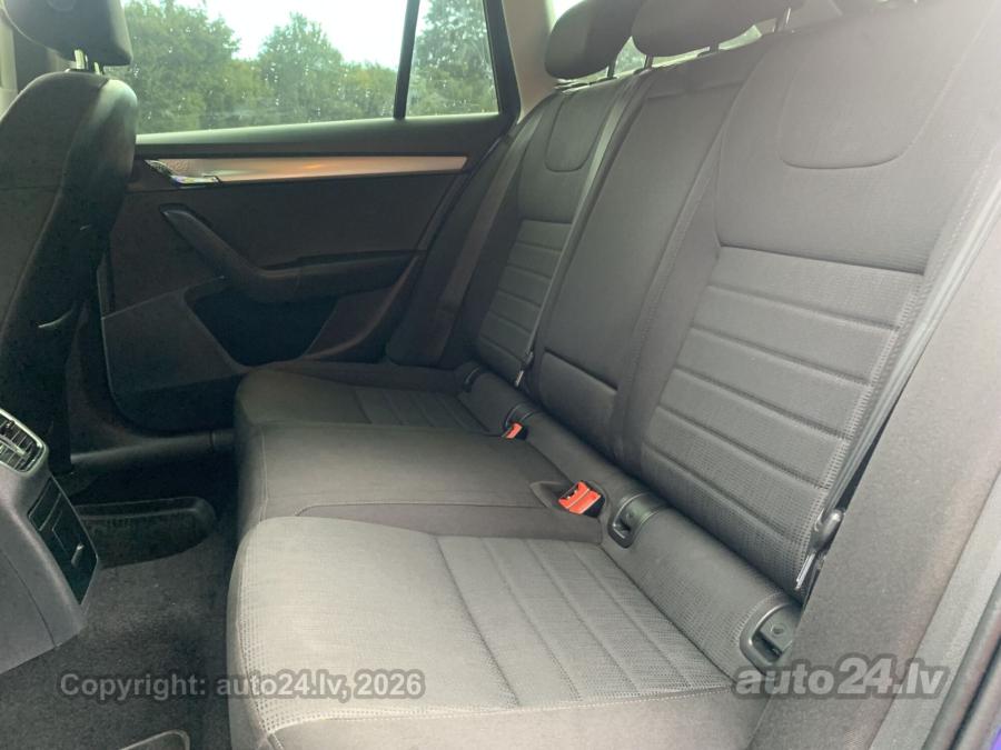 Zils Skoda Octavia 2015 Kuresāre, ar dzinēja tilpumu 1.40 L un nobraukumu 211 tūkst. km par 7500 €, foto 12 vietnē AUTOMOTO.COM.LV