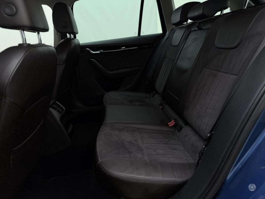 Zils Skoda Octavia 2015 Viļņa, ar dzinēja tilpumu 2.00 L un nobraukumu 211 tūkst. km par 9200 €, foto 12 vietnē AUTOMOTO.COM.LV