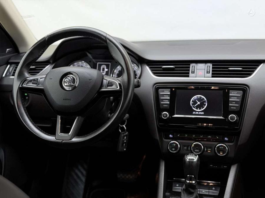 Zils Skoda Octavia 2015 Viļņa, ar dzinēja tilpumu 2.00 L un nobraukumu 211 tūkst. km par 9200 €, foto 17 vietnē AUTOMOTO.COM.LV