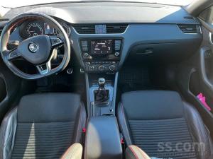 Zils Skoda Octavia 2015 Jūrmala, ar dzinēja tilpumu 2.00 L un nobraukumu 281 tūkst. km par 9500 €, foto 18 vietnē AUTOMOTO.COM.LV