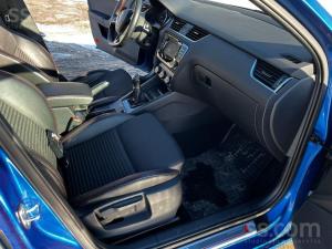 Zils Skoda Octavia 2015 Jūrmala, ar dzinēja tilpumu 2.00 L un nobraukumu 281 tūkst. km par 9500 €, foto 22 vietnē AUTOMOTO.COM.LV