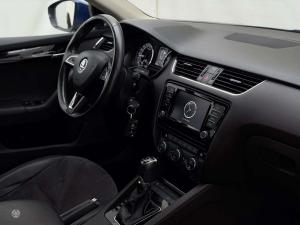 Zils Skoda Octavia 2015 Viļņa, ar dzinēja tilpumu 2.00 L un nobraukumu 211 tūkst. km par 9150 €, foto 16 vietnē AUTOMOTO.COM.LV