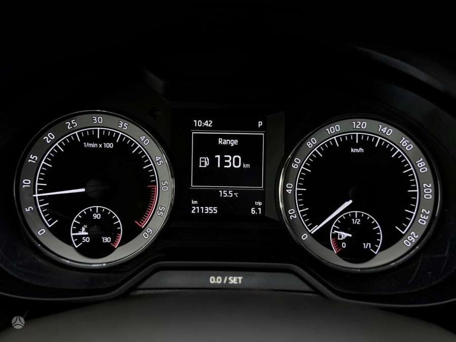 Zils Skoda Octavia 2015 Viļņa, ar dzinēja tilpumu 2.00 L un nobraukumu 211 tūkst. km par 9150 €, foto 28 vietnē AUTOMOTO.COM.LV