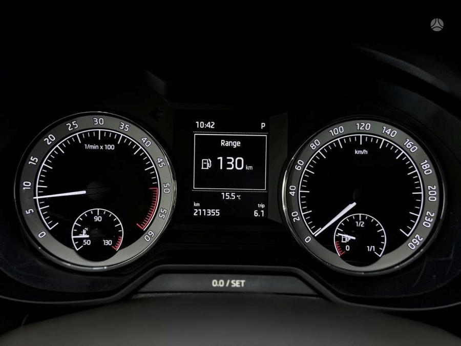 Синий Шкода Октавия 2015 в Вильнюс, объемом двигателя 2.00 л и пробегом 211 тыс. км за 9150 €, фото 28 на AUTOMOTO.COM.LV