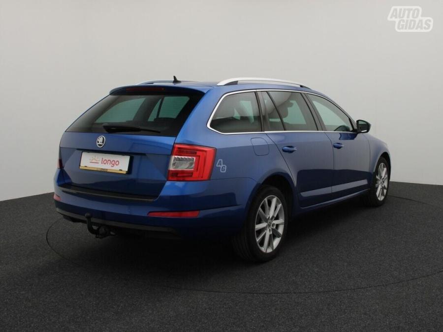 Blue Skoda Octavia 2016 in Vilnius, with an engine capacity of 1.60 L and mileage of 224 thousand km for 7799 €, photo 8 on AUTOMOTO.COM.LV
