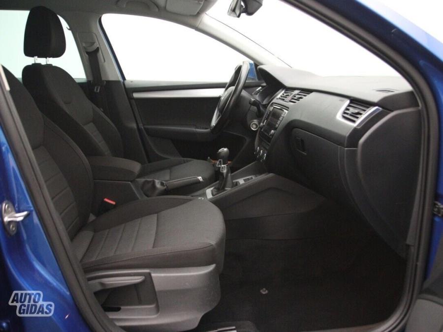 Blue Skoda Octavia 2016 in Vilnius, with an engine capacity of 1.60 L and mileage of 224 thousand km for 7799 €, photo 14 on AUTOMOTO.COM.LV