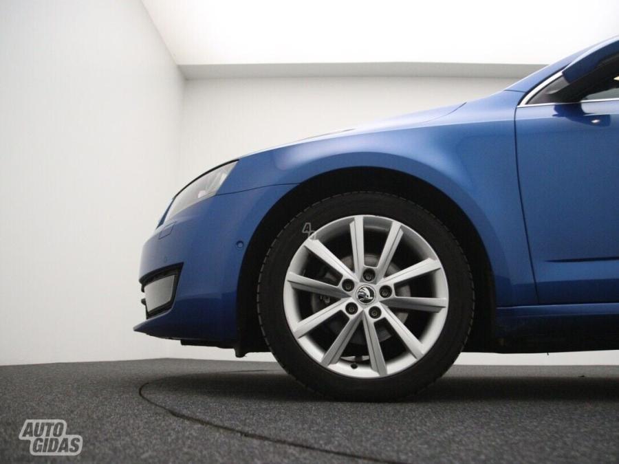 Blue Skoda Octavia 2016 in Vilnius, with an engine capacity of 1.60 L and mileage of 224 thousand km for 7799 €, photo 28 on AUTOMOTO.COM.LV